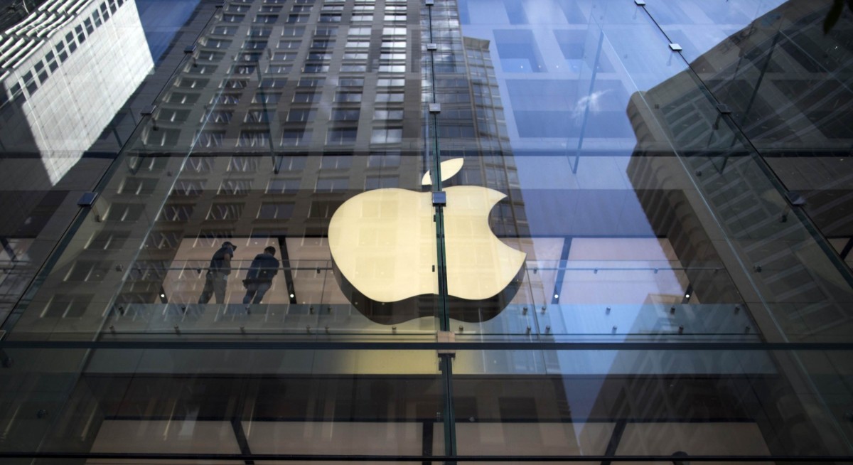 Apple eyes historic US$3 trillion valuation amid big tech surge